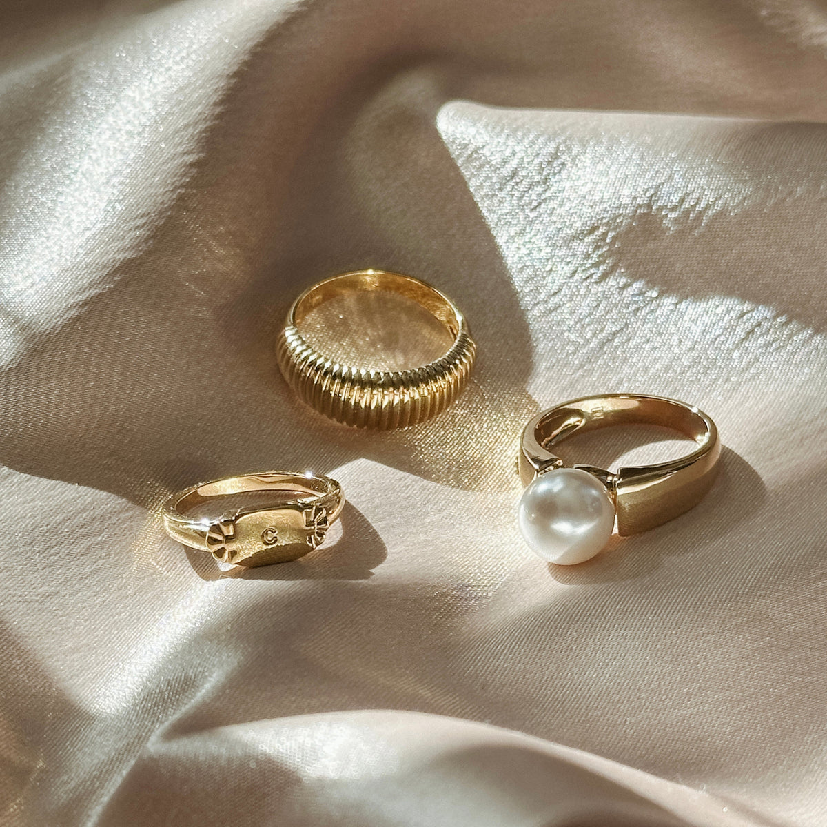 RINGS | Rune and Light